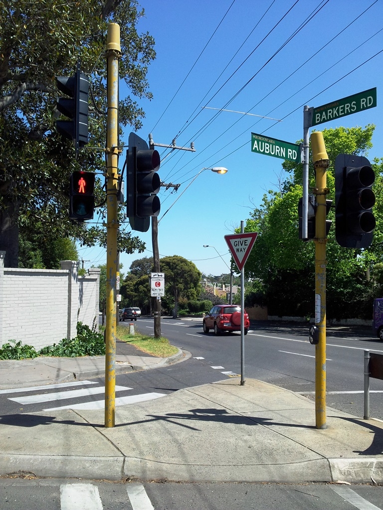Auburn Road and Barkers Road to Swinburne Uni, Hawthorn - Walking Maps